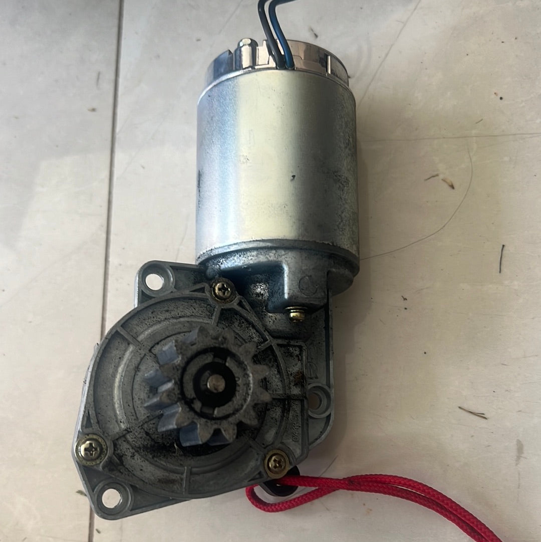 ATA Clutch Geared Motor Assembly 12-02 - 60373 used working – LOCKMATIC