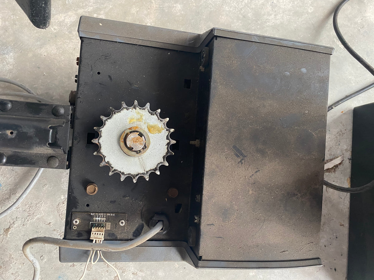 merlin powerlift 2500L garage door opener motor used – LOCKMATIC