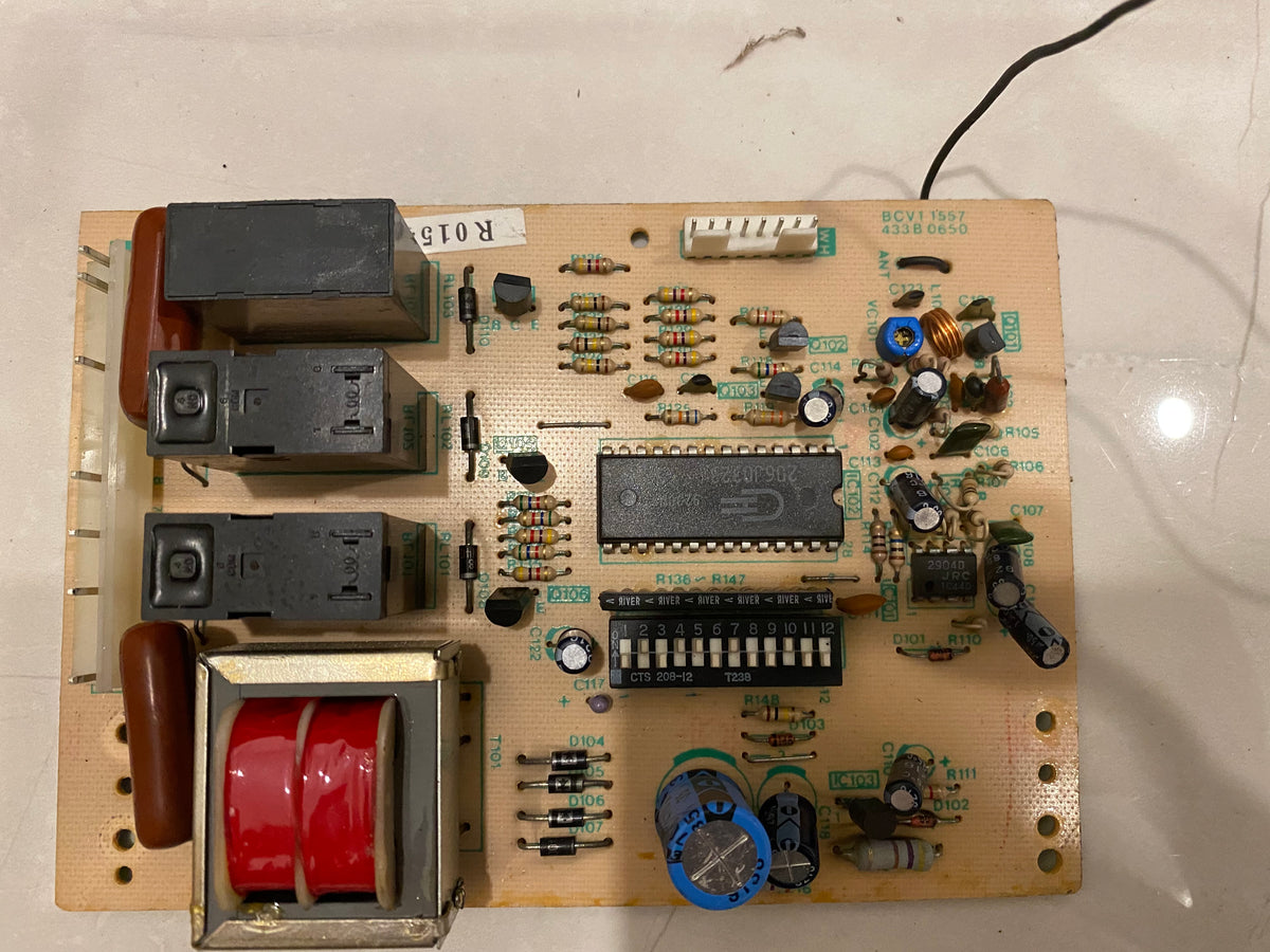 Merlin powerlift 2500L garage door motor control board bcv11557 used ...