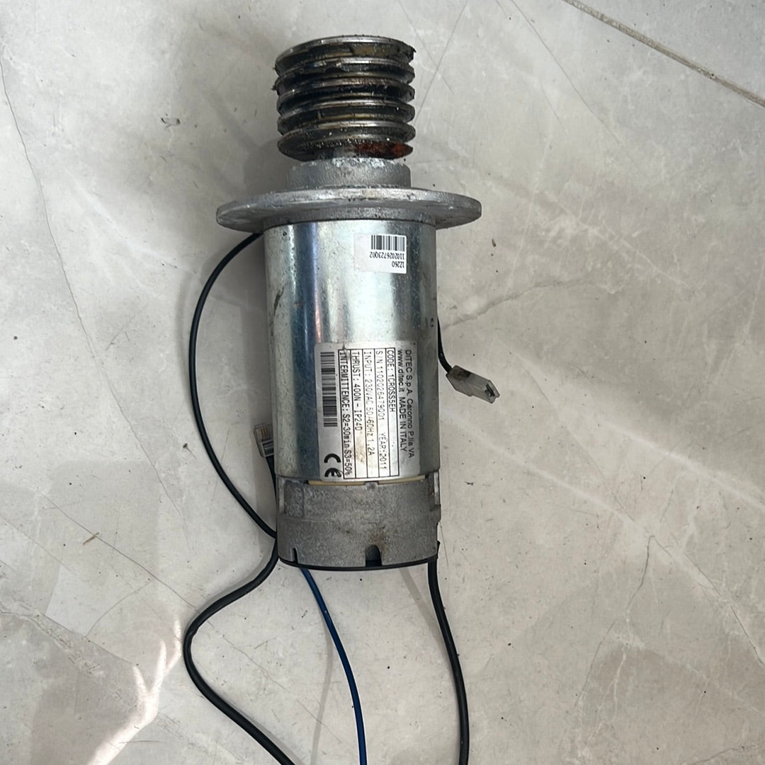 Ditec sliding gate 1cross5EH motor 230vac – LOCKMATIC